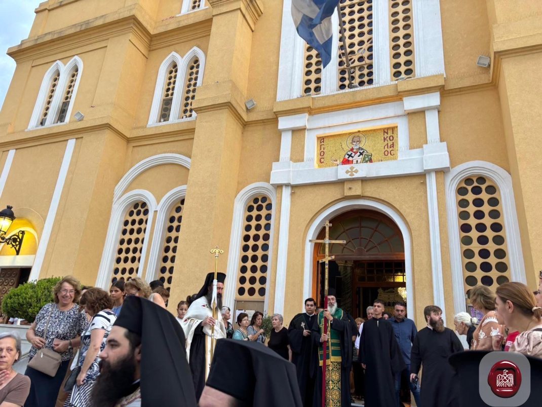 Λιτανεία του Τιμίου Σταυρού για τρίτη συνεχή χρονιά στην Μητρόπολή μας ...